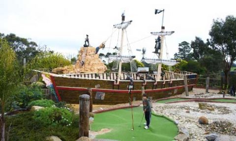 Pirate Pete's Mini-Golf at Maru Koala & Animal Park | Maru Koala and ...